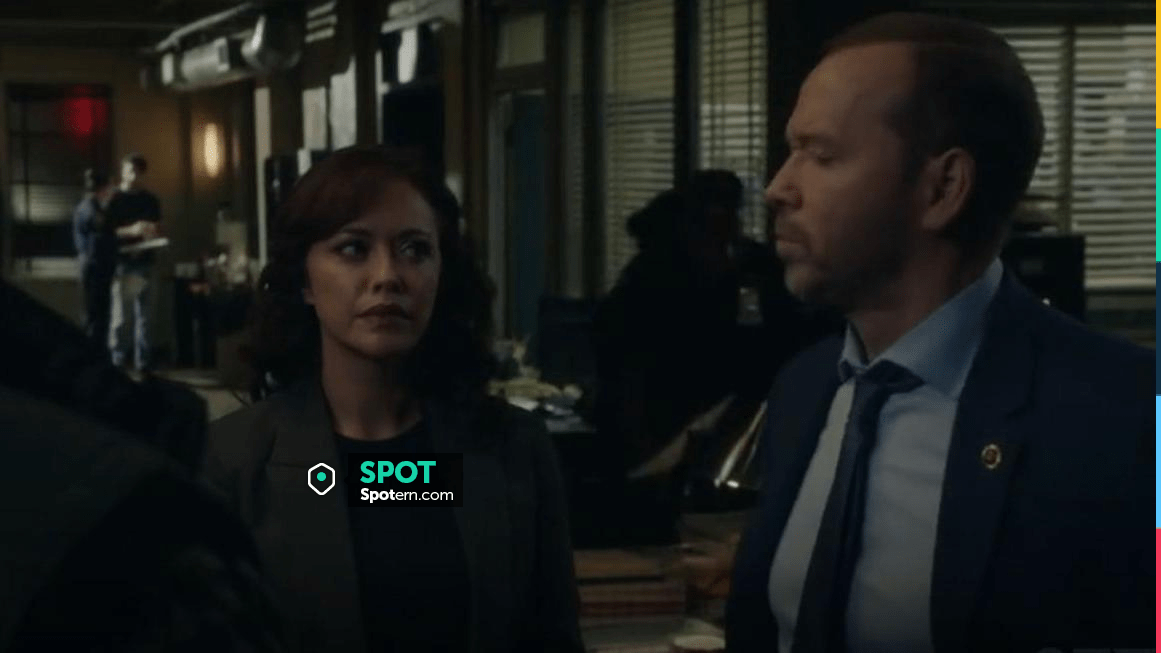 Theory Etiennette Blazer worn by Maria Baez (Marisa Ramirez) as seen in ...