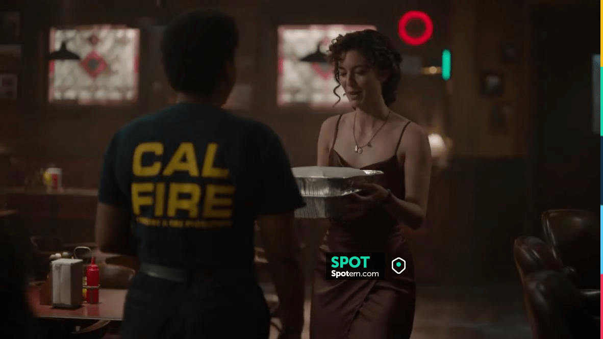 House Of Cb Reva Corset Satin Midi Robe portée par Aydan Sato (Kaylah ...