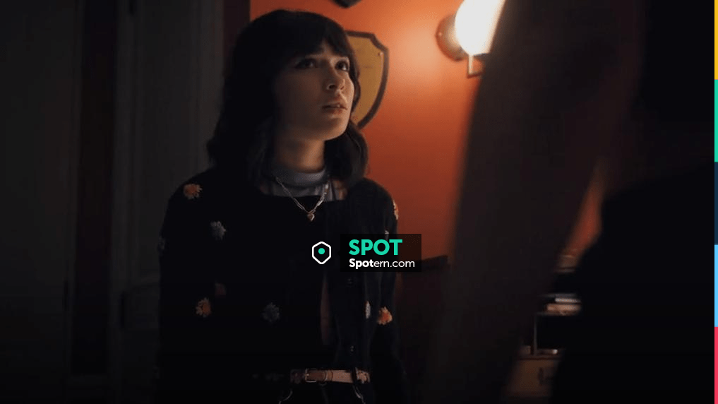 Le t-shirt Ragged Priest Neato porté par Maeve Rojas (Melissa Collazo ...