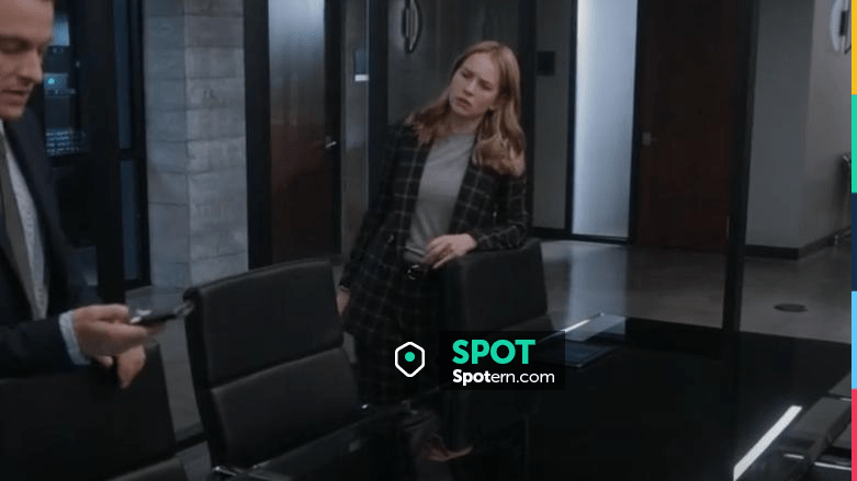 AKRIS PUNTO Chieko Windowpane Wide Leg Crop Pants worn by Laura Stensen ...