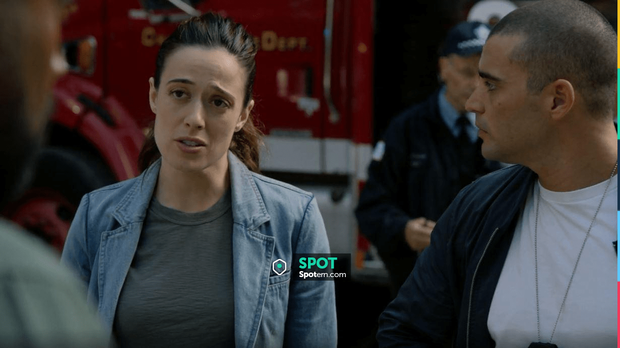 Nili Lotan Rowen Chaqueta usada por Kim Burgess (Marina Squerciati ...