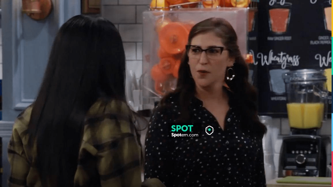 Rails Kate Shirt in Rainbow Stars worn by Kat (Mayim Bialik) as seen in ...