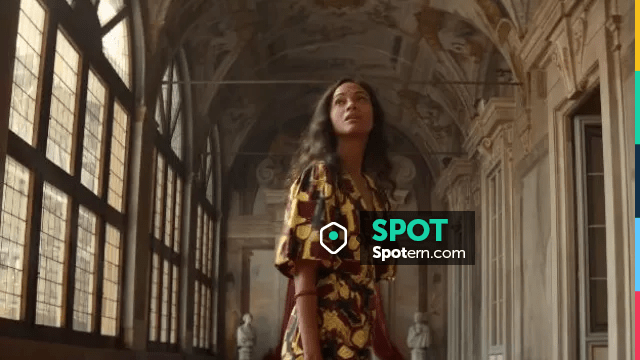 Rohe Yellow printed dress worn by Amy Wheeler (Zoe Saldana) as seen in ...