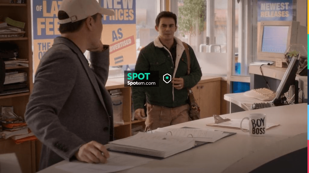 Levis Cor­duroy Sher­pa Truck­er Jack­et worn by Carlos (Tyler Alvarez ...