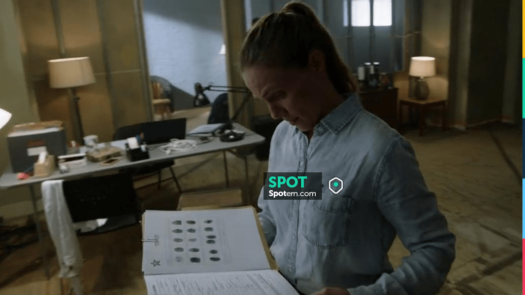 Rails Ingrid Shirt In Light Acid Wash porté par Hailey Upton (Tracy ...