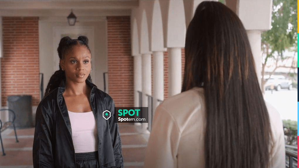 Utility Sport Zip Up Jacket worn by Simone Hicks (Geffri Maya Hightower ...