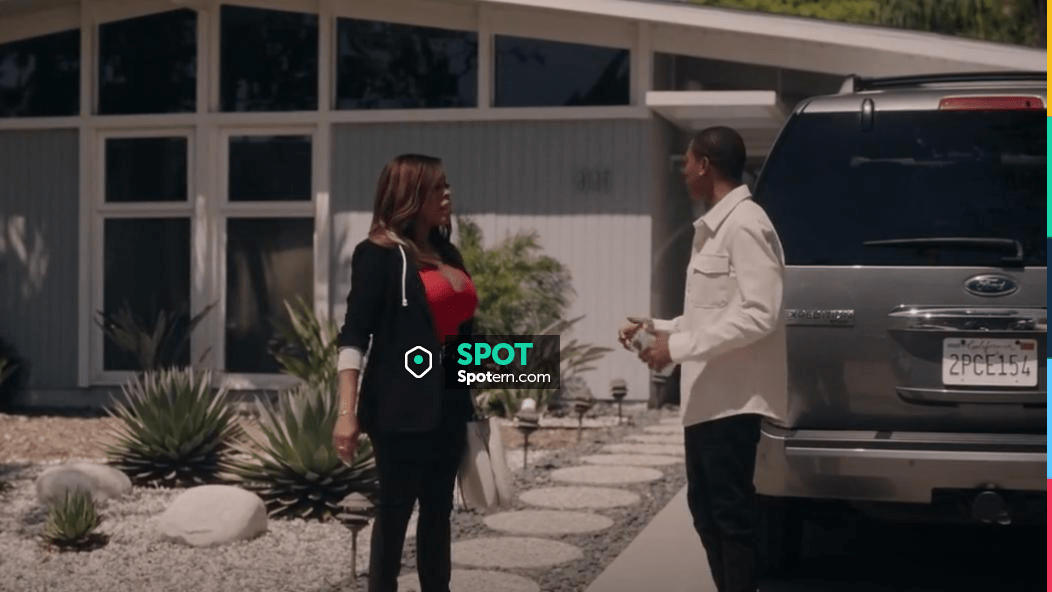 Cinq a Sept Hooded Khloe Jacket worn by Simone Clark (Niecy Nash) as ...