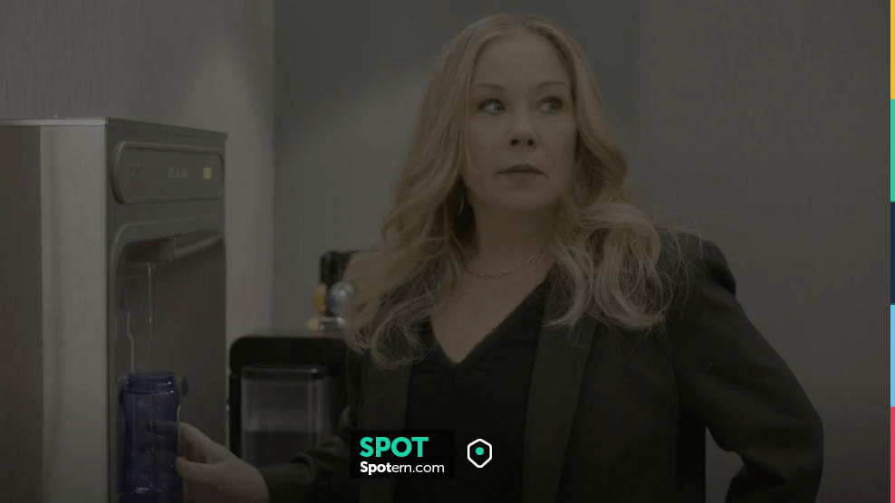 Halogen Raw Edge Tank worn by Jen Harding (Christina Applegate) as seen ...