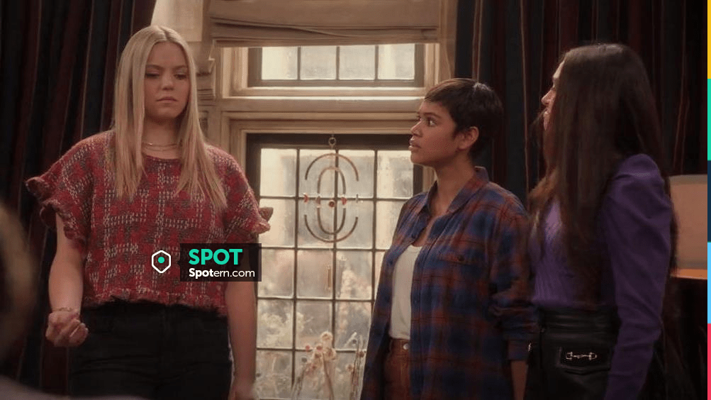 Zara Ruffled Knit Top worn by Leighton Murray (Reneé Rapp) as seen in ...