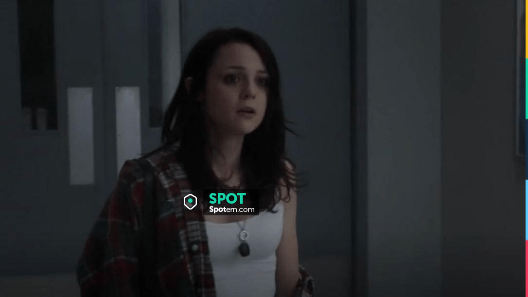 R13 Dis­tressed Ripped Plaid Shirt worn by Vanessa Bloom (Kathryn Prescott) as seen in New ...