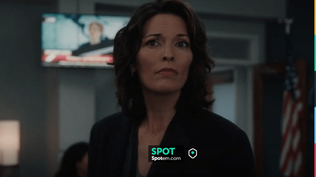 Theory Caris­sa Wool-Blend Blaz­er worn by Special Agent in Charge ...