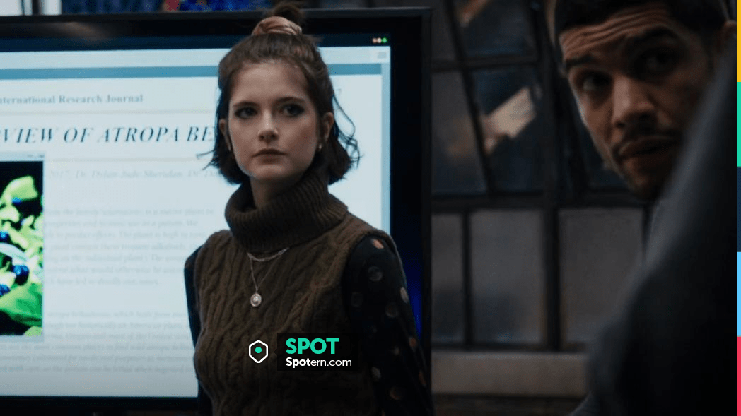 Vince Twisted Cable Turtleneck Sweater Tank worn by Detective Jet ...