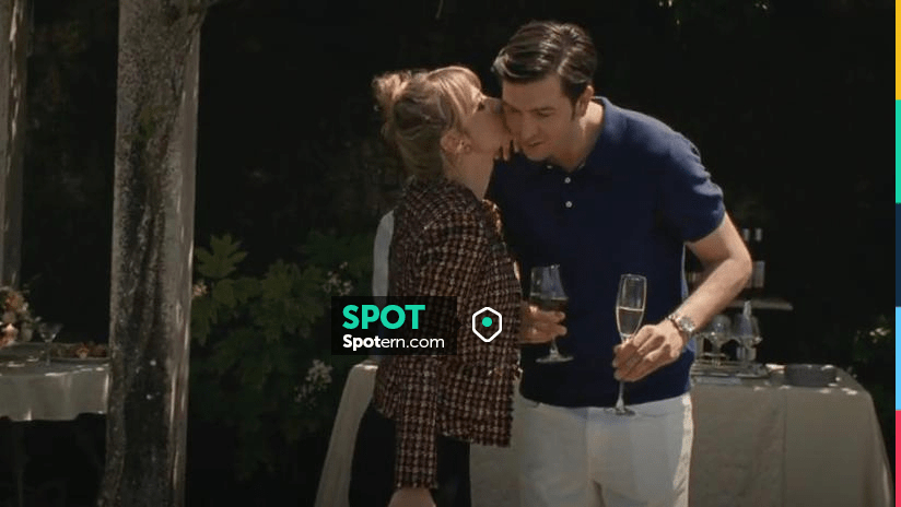 L'Agence Adette Blazer worn by Naomi Pierce (Annabelle Dexter-Jones) as ...