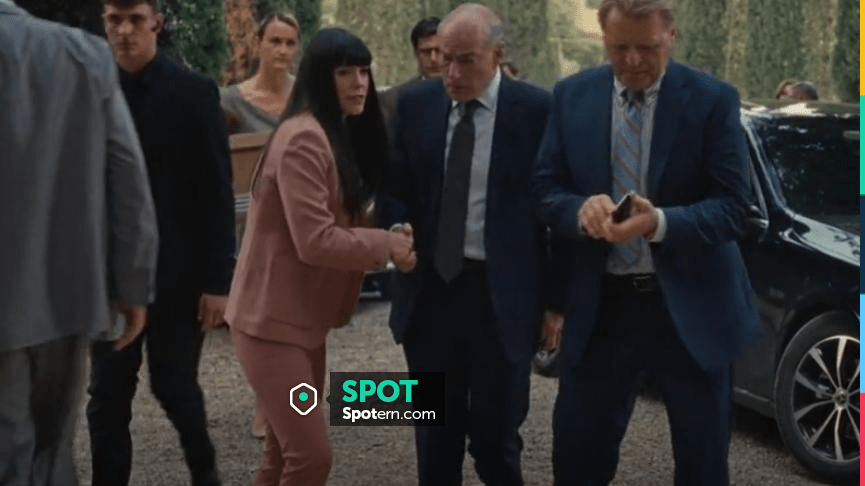 Max Mara Patata Pants worn by Kerry (Zoe Winters) as seen in Succession ...