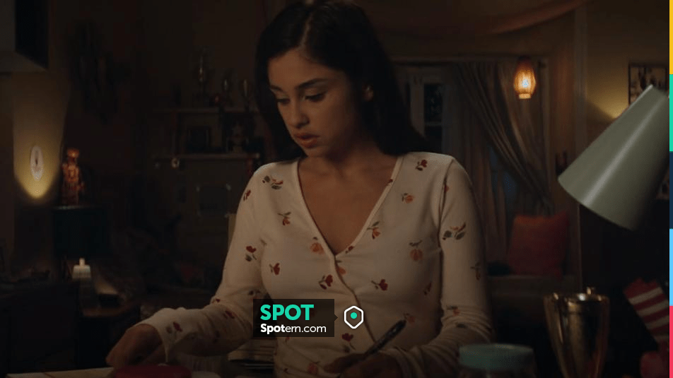 Forever 21 Floral Wrap Top worn by Yolanda Montez (Yvette Monreal) as ...