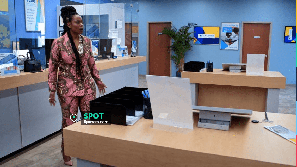 Scotch & Soda Lowry Slim-Fit Print Trousers worn by Sabrina Hollins ...