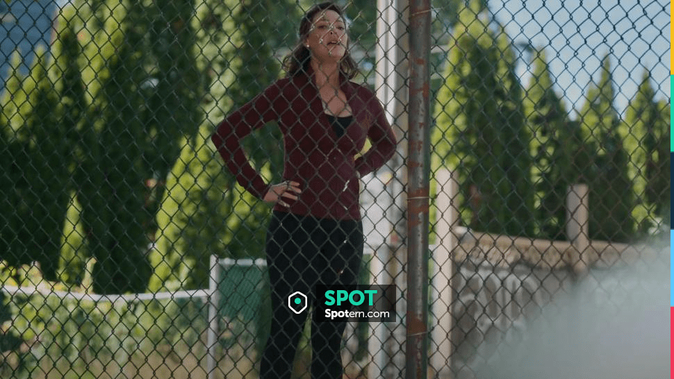 Lululemon Align Leggings worn by Tully Hart (Katherine Heigl) as seen ...