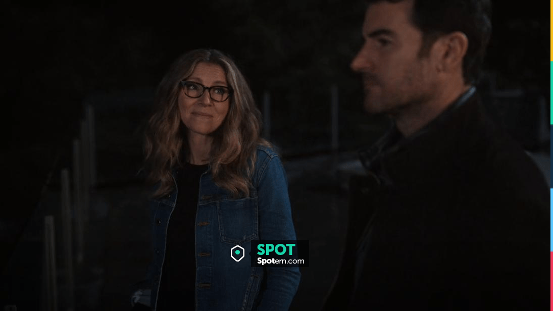 L'Agence Celine Denim Jacket worn by Kate Mularkey (Sarah Chalke) as ...