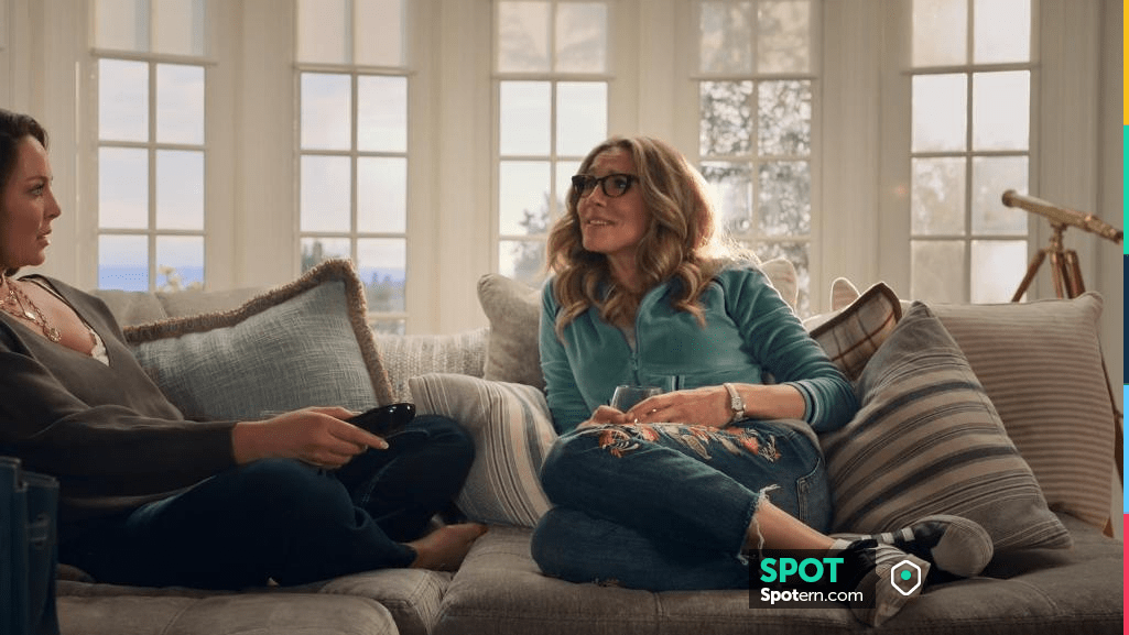 Adidas Originals Womens Superstar Bold Sneaker worn by Kate Mularkey ...