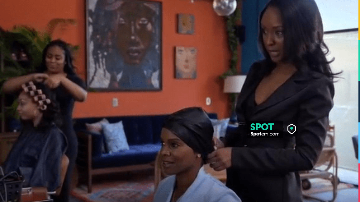 Pretty Little Thing Corset Wo­ven Blaz­er worn by Karen Mott (Ebony ...