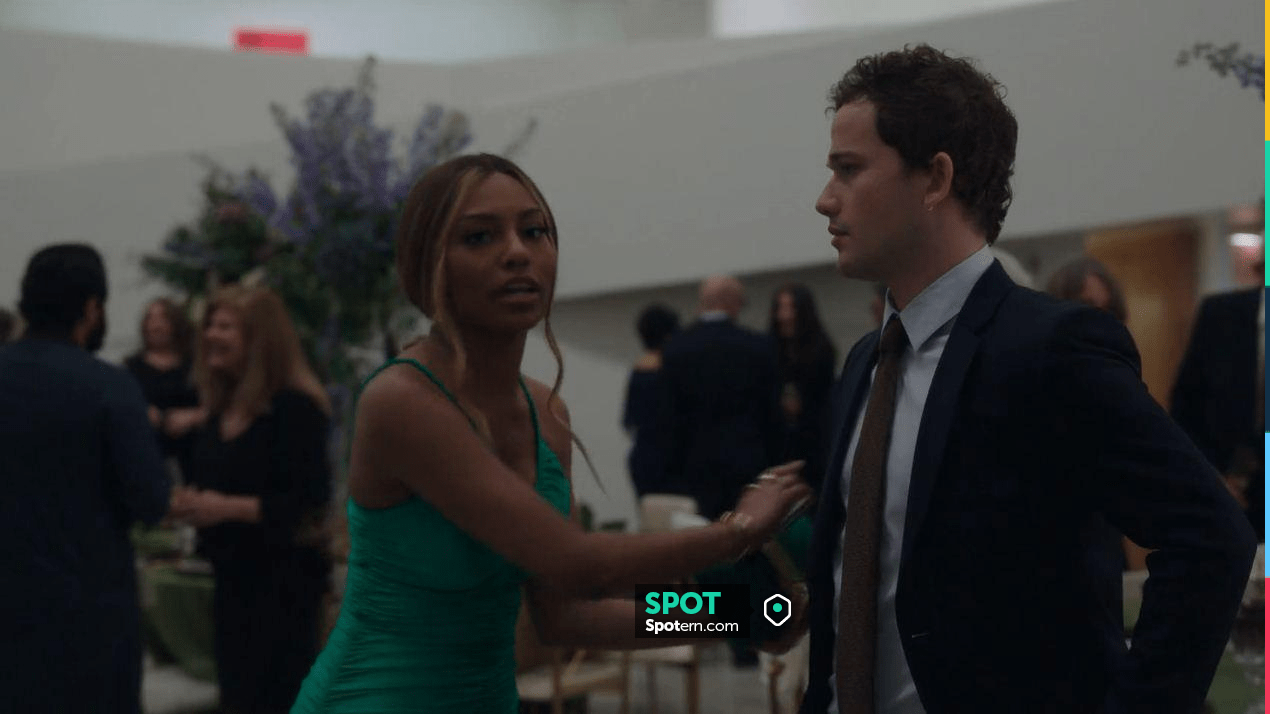 Simitri Emerald Fringe Clutch worn by Monet de Haan (Savannah Lee Smith ...