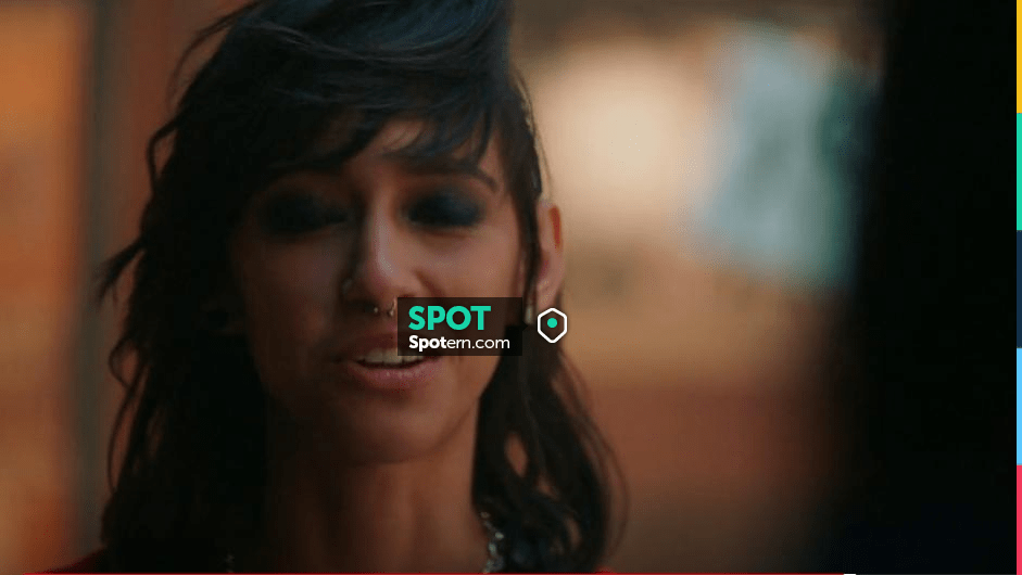 Asos Design Slim Plug Ear­rings worn by Finch Tarrayo (Courtney Bandeko ...