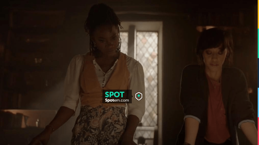 Free People Snow Drop Henley worn by Cleo Sowande (Omono Okojie) as ...