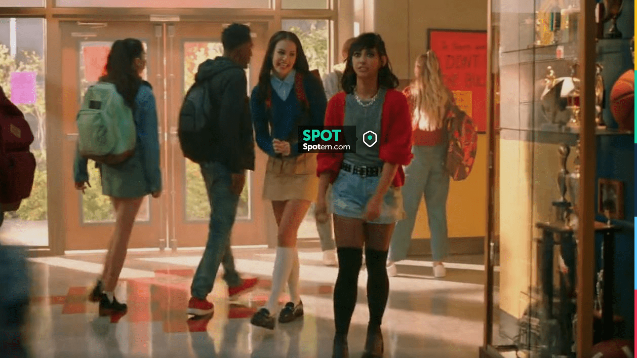 Madewell Whis­per Cot­ton Crew­neck T-Shirt worn by Finch Tarrayo ...