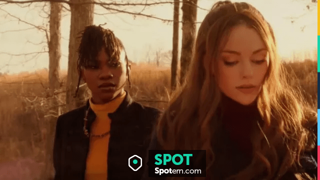 Zara Cropped Mil­i­tary Jack­et worn by Cleo Sowande (Omono Okojie) as ...