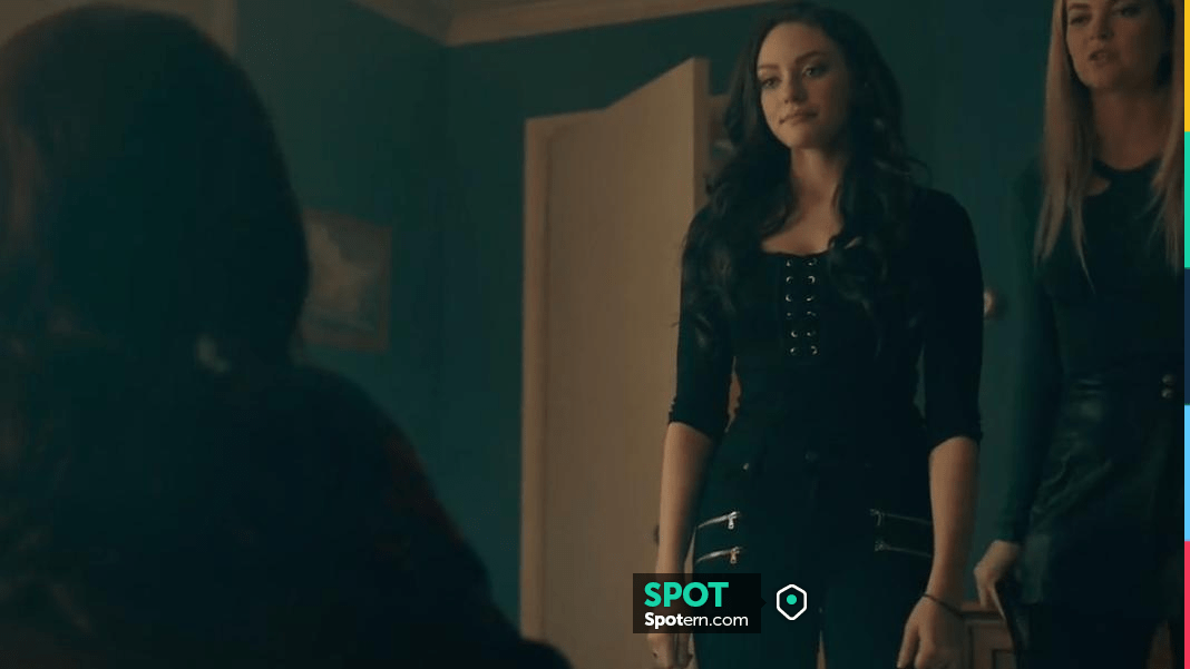 Paige Edgemont Jeans worn by Hope Mikaelson (Danielle Rose Russell) as ...