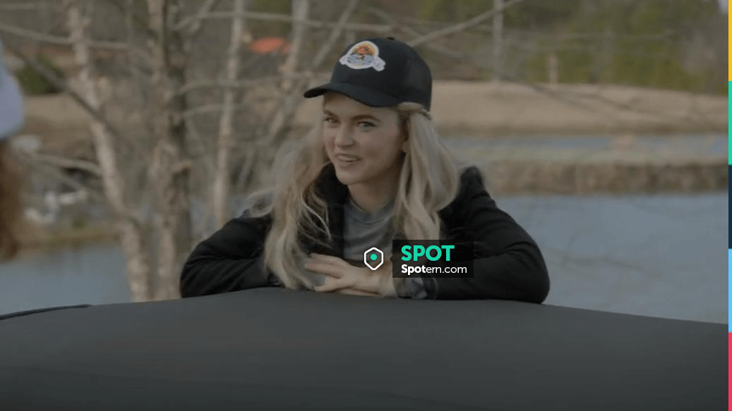 T.La Ruched Sweatshirt worn by Lizzie Saltzman (Jenny Boyd) as seen in ...
