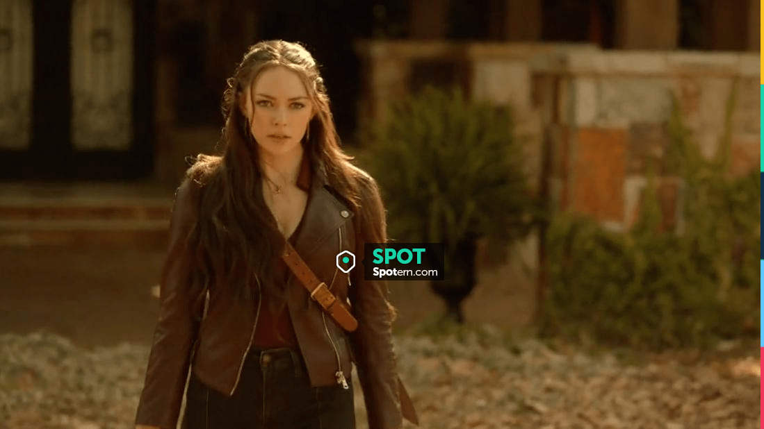 AG Jeans Rory Leather Jacket In Spiced Rum worn by Hope Mikaelson ...