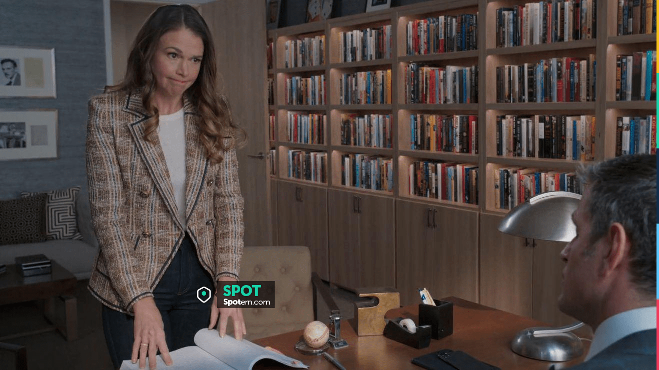 Chloé Braided Waist Flare Jeans worn by Liza Miller (Sutton Foster) as ...