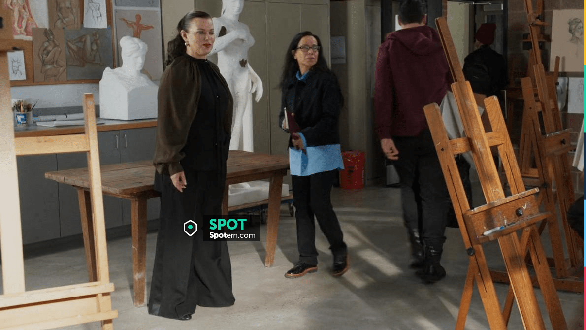 Pantalones Loewe Wide Leg High Rise usados por Maggie Amato (Debi Mazar ...