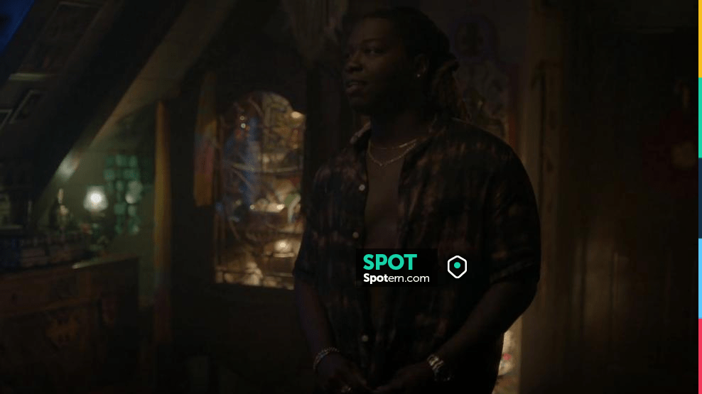 Chemise boutonnée à manches courtes Allsaints Aurora portée par Kaleb ...