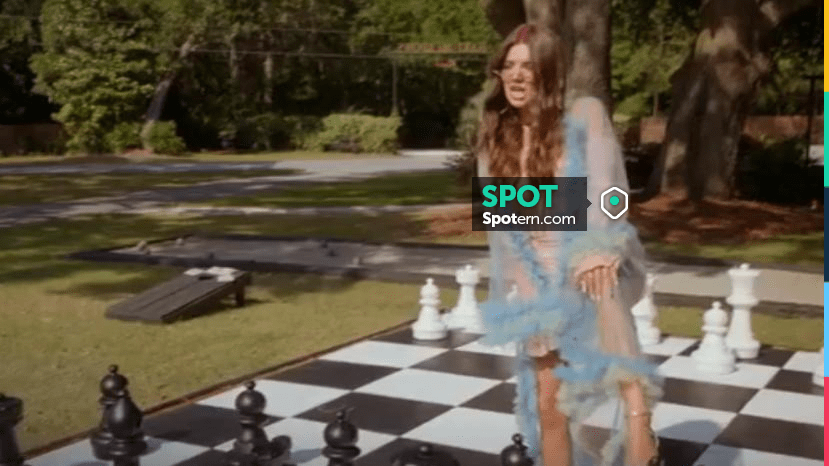 Nostalchicks You Need To Calm Down Ki­mono worn by Grace Lilly as seen ...