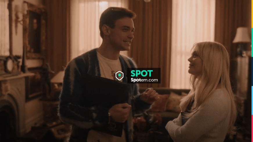 Loewe Paula's Ibiza Parrot T-Shirt worn by Max Wolfe (Thomas Doherty ...