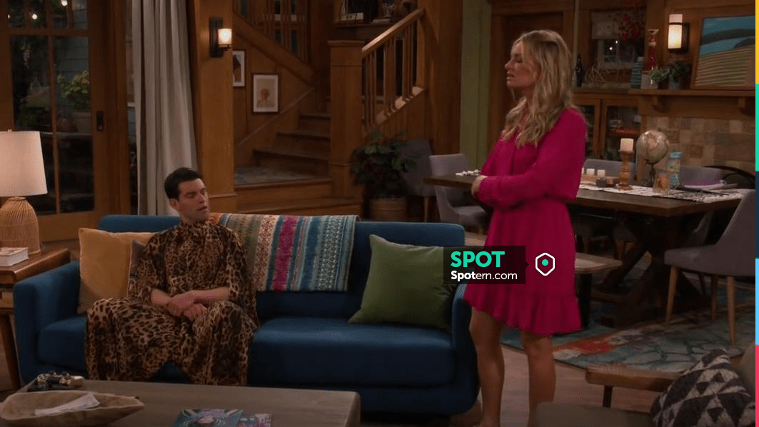 Bar III Semi-Sheer Blouson Dress worn by Gemma Johnson (Beth Behrs) as ...