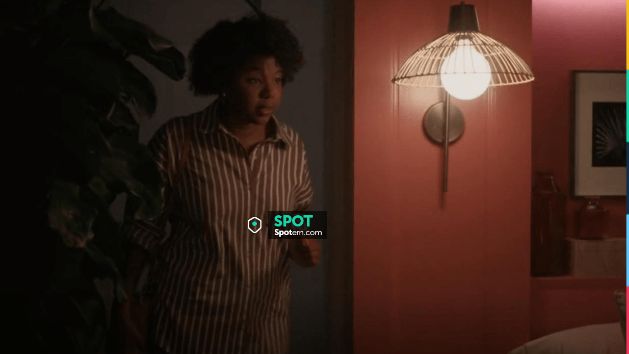 Favorite Daughter Ex-Boyfriend Button-Up Shirt worn by Angelica 'Angie ...