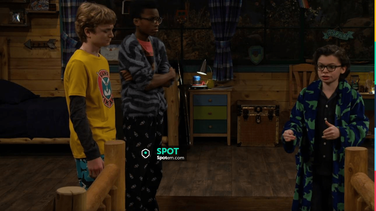 Old Navy Patterned Flannel Jogger Pajama Pants worn by Noah Lambert ...