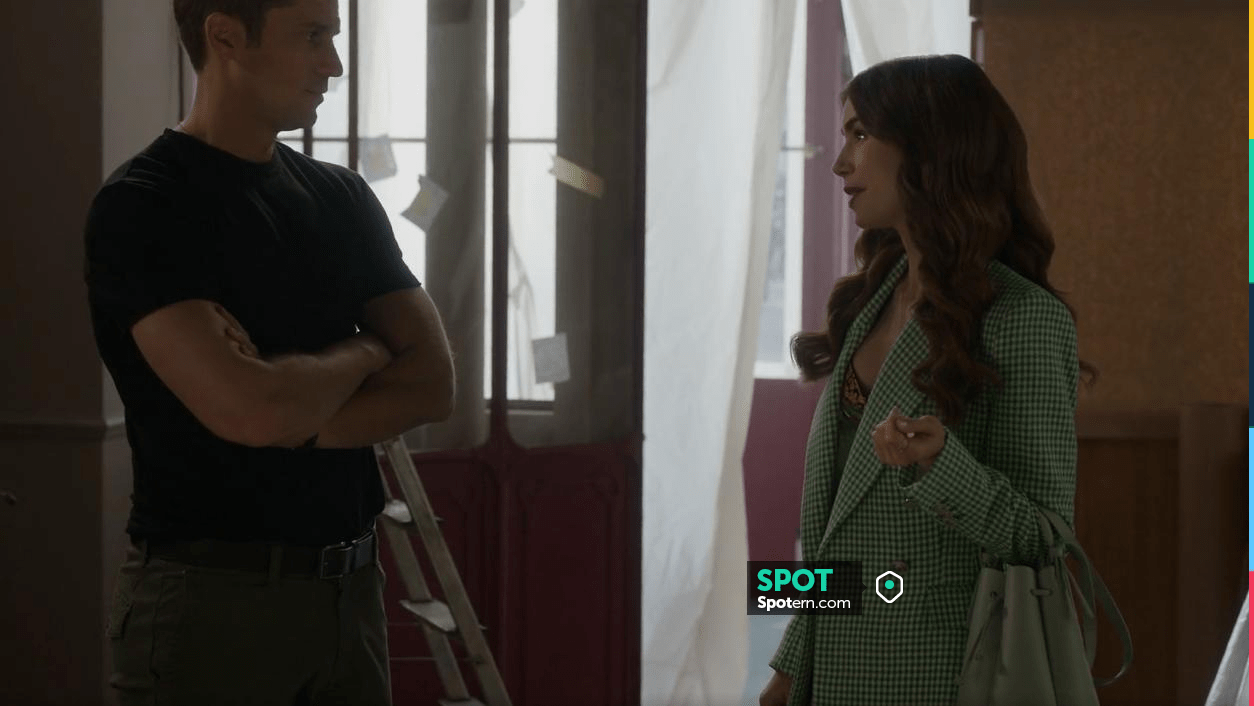 Blazer de pata de gallo a medida de Zara usada por Emily Cooper (Lily ...