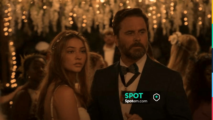 Brackish Bowties Peacock Pocket Square worn by Ward Cameron (Charles ...