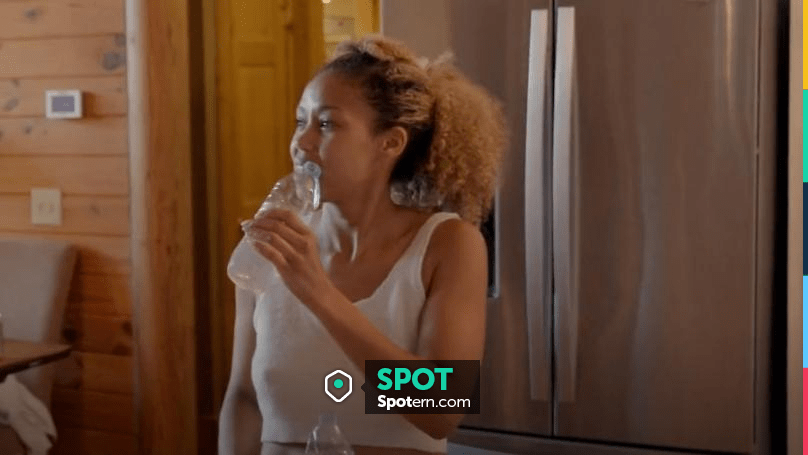 Skims Cozy Tank In Bone Worn By Lucia Pena As Seen In Southern Hospitality S01e05 Spotern