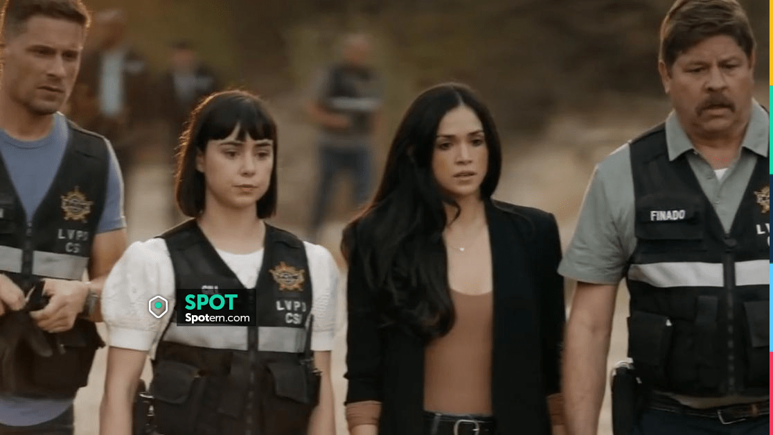 7 For All Mankind Crochet Sweater worn by Penny Gill (Sarah Gilman) as ...