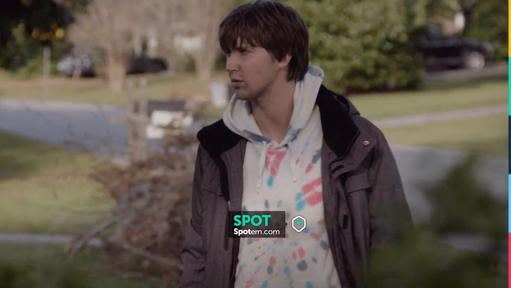 Amiri Tie-Dye Cot­ton Hood­ie worn by Lloyd 'Shrub' Mallet (Sam Straley ...