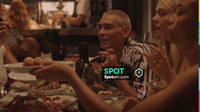 Just Don The Islanders Hawaiian Button Up worn by Akeno 'Aki' Menzies ...
