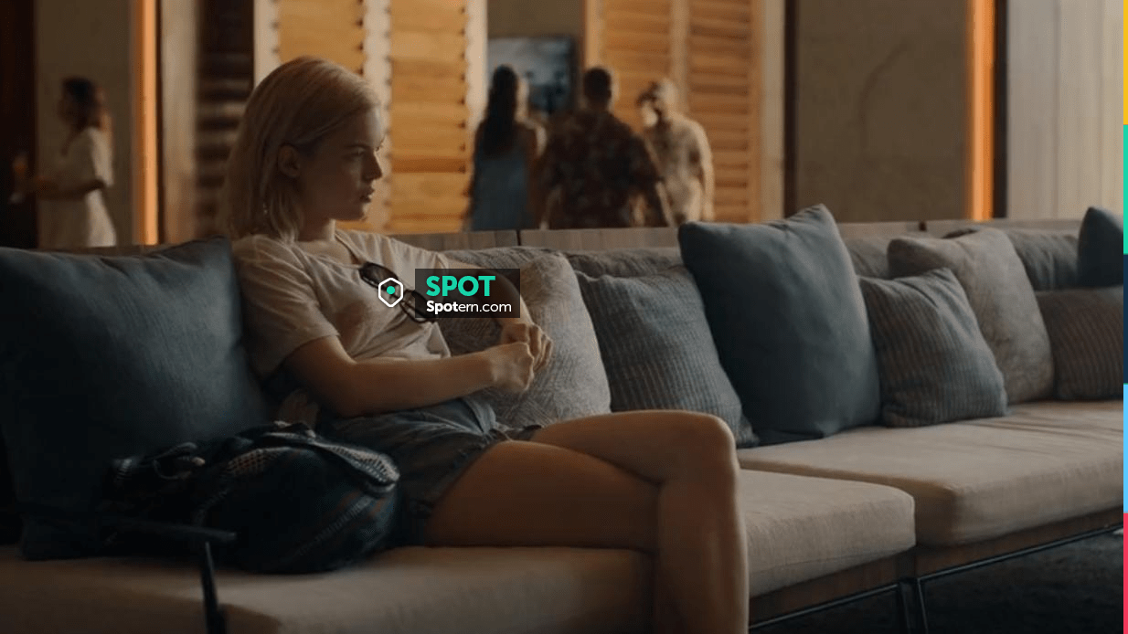 Quay Sweet Dreams Sun­glass­es worn by Dina Fox (Logan Polish) as seen in The Mosquito Coast ...