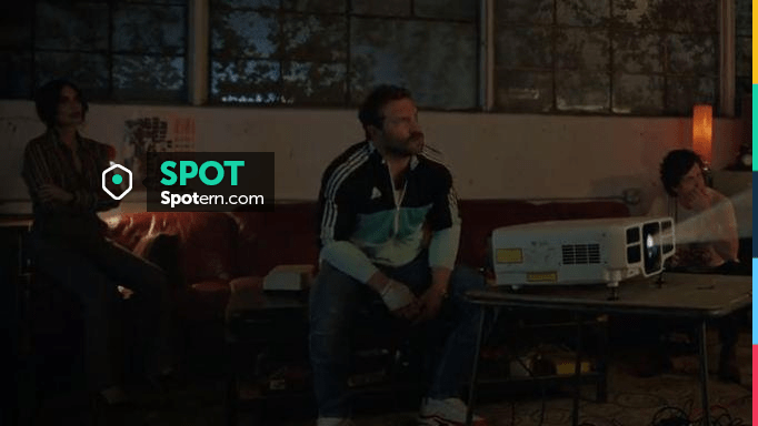 Zara Oversized Striped Shirt Multi Color 90's Long Sleeve worn by Ava ...