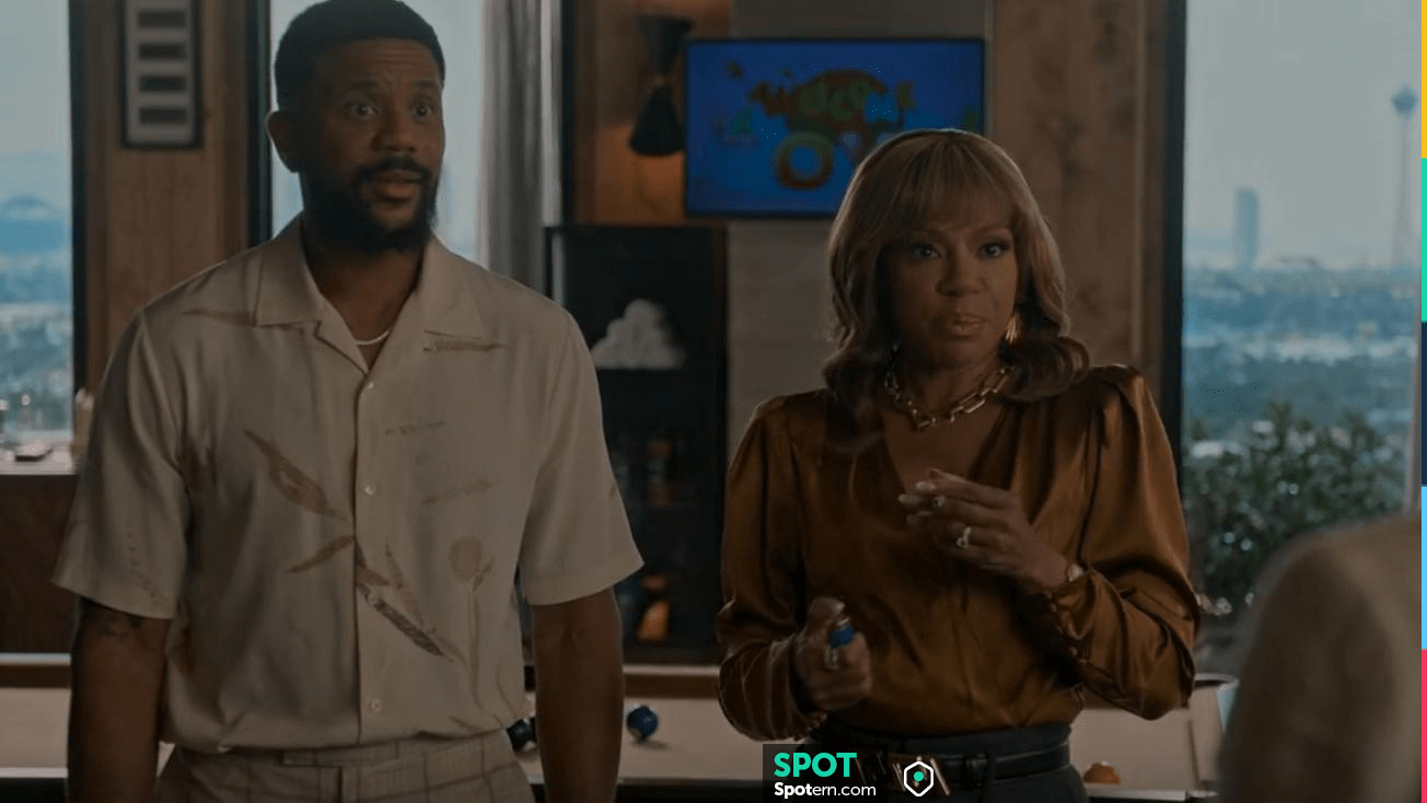 Versace La Gre­ca Leather Belt worn by Tasha Mack (Wendy Raquel ...