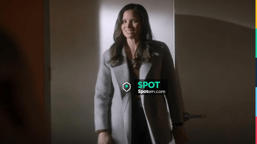 Theory Women's Clairene Coat worn by Jessica Knight (Katrina Law) as ...